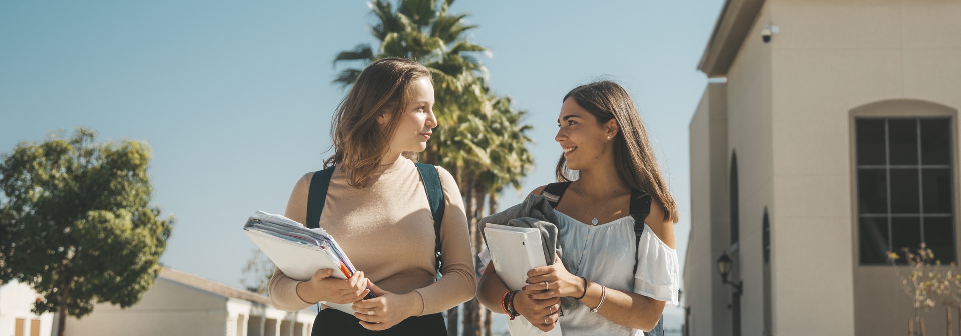 High school abroad - Become an exchange student with STS Education!